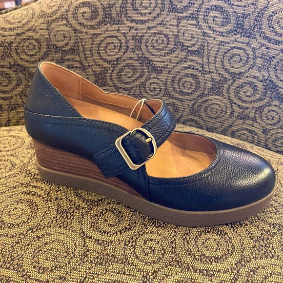 Dansko | Shoes | Dansko Sandy Black New W Box | Poshmark